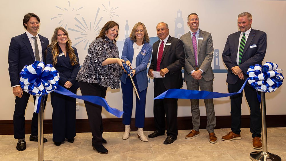 Centier Bank celebrates new & expanded Carmel location