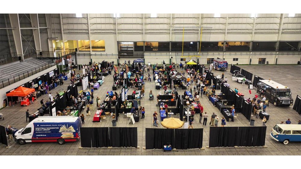 Showcase & Taste puts 102 local businesses in spotlight