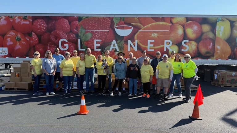 Local Lions & Feeding Team serve hundreds with Gleaners